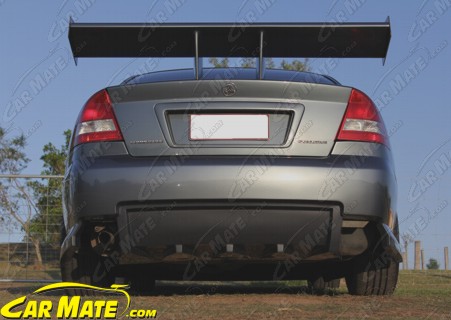 CARMATE Holden Commodore VZ Sedan "RACE-VZ Style" Full Kit (includes ...