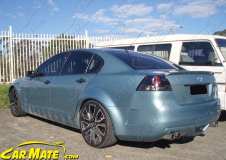 CARMATE Holden Commodore VE Sedan "X2R Style" Rear Bar - bodykits aero ...