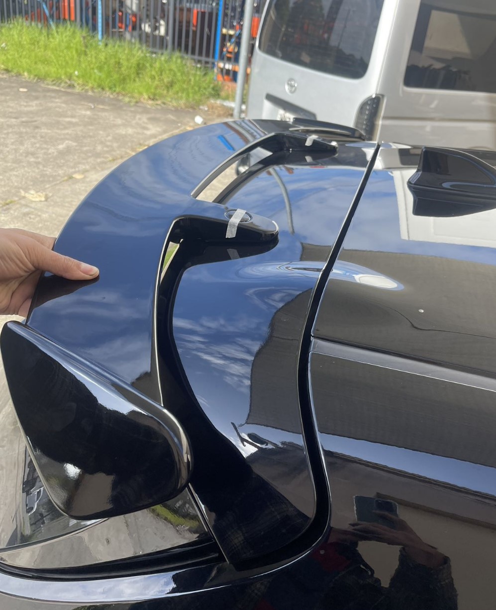 CARMATE Toyota Corolla 2018-23 Hatch "A Style" Rear Wing - bodykits ...