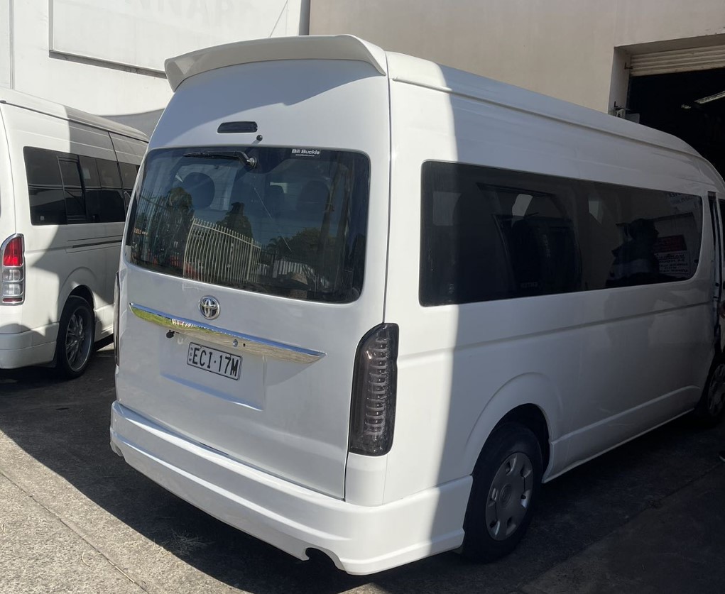 CARMATE Toyota Hiace 2014 -2019 "HS-SLWB Style" Rear Bar - bodykits ...